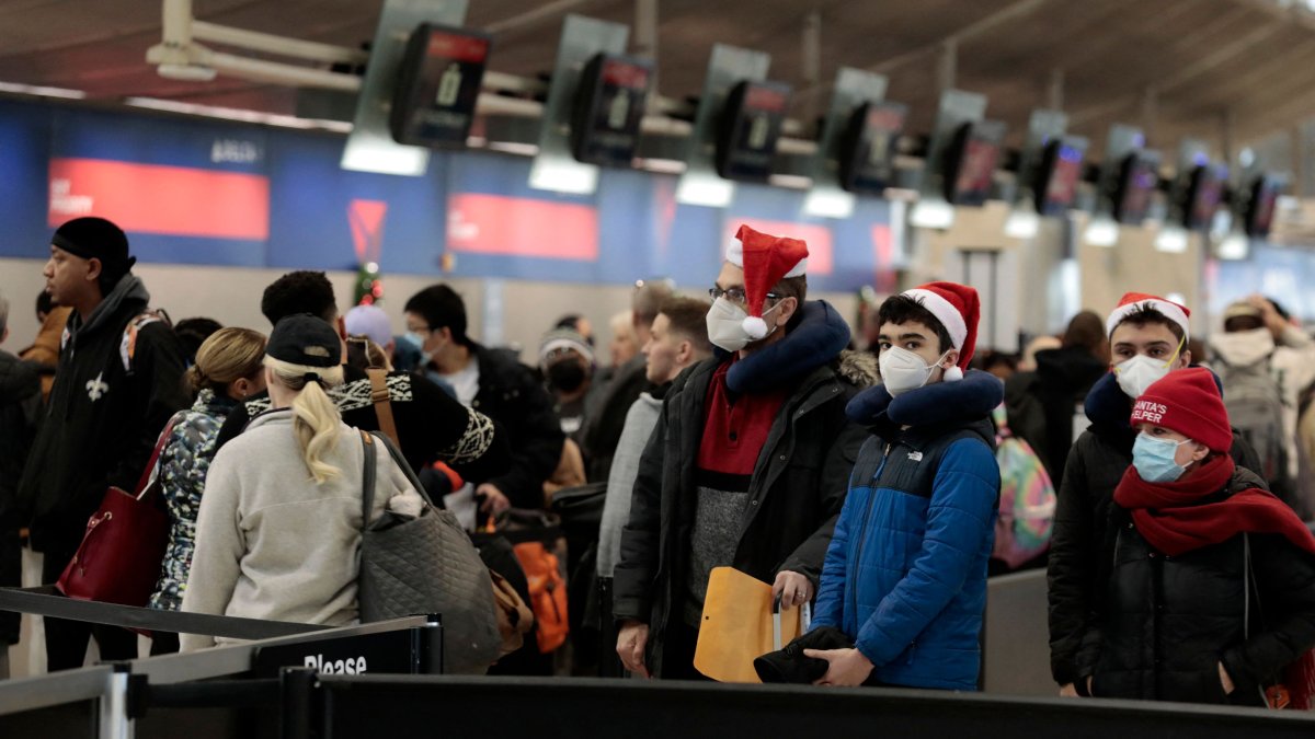 Illinois Coronavirus Updates: Where Masks Are Now Recommended, Counties ...