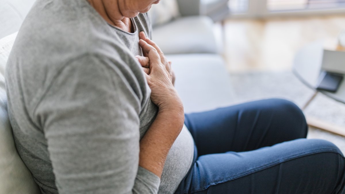 Study: Heart Attacks Rise Between Christmas and New Year’s Day – NBC ... Study: Heart Attacks Rise Between Christmas and New Year’s Day – NBC ...