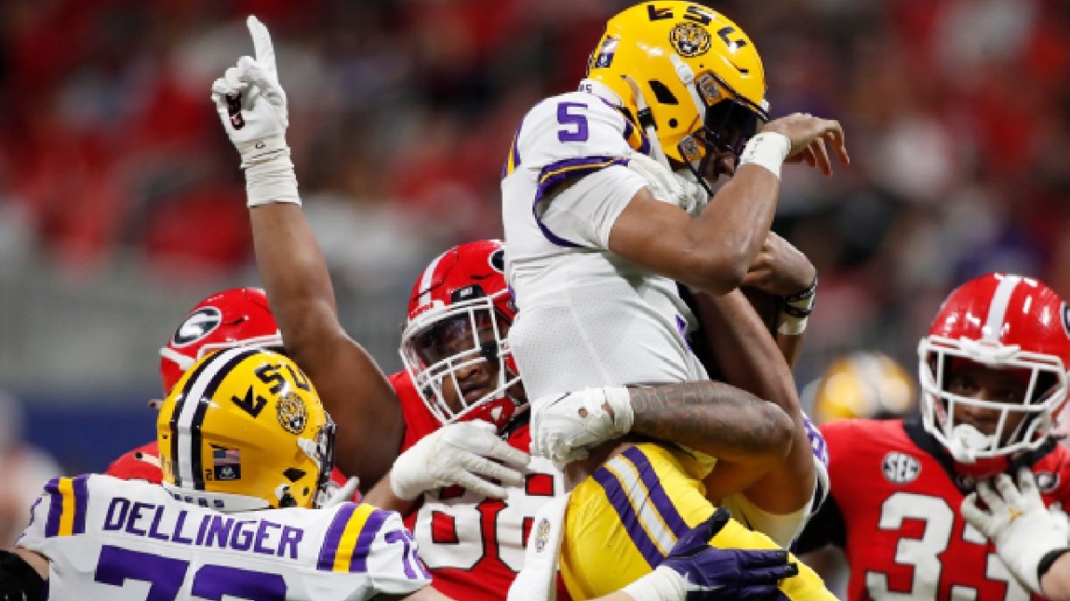 Bears Should Eye Georgia D-Lineman Jalen Carter in 2023 NFL Draft ...