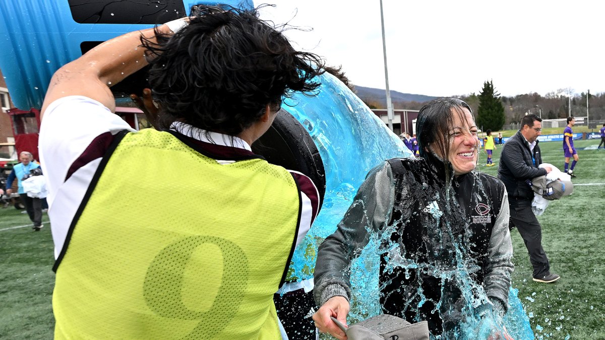 Julianne Sitch 1st Female to Coach Men’s Soccer to NCAA Title – NBC Chicago