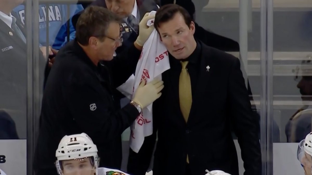 Blackhawks’ Luke Richardson Gets Hit in Head With Puck on Bench – NBC ...