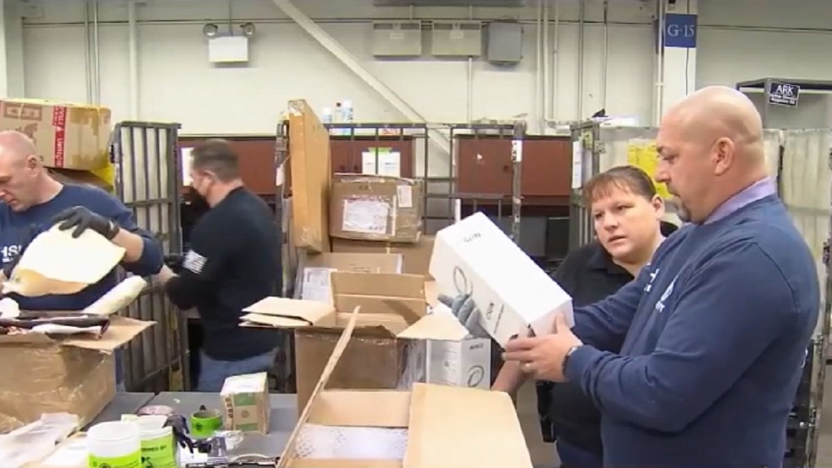 A Look at How Federal Agents Inspect Packages Ahead of Christmas – NBC ...