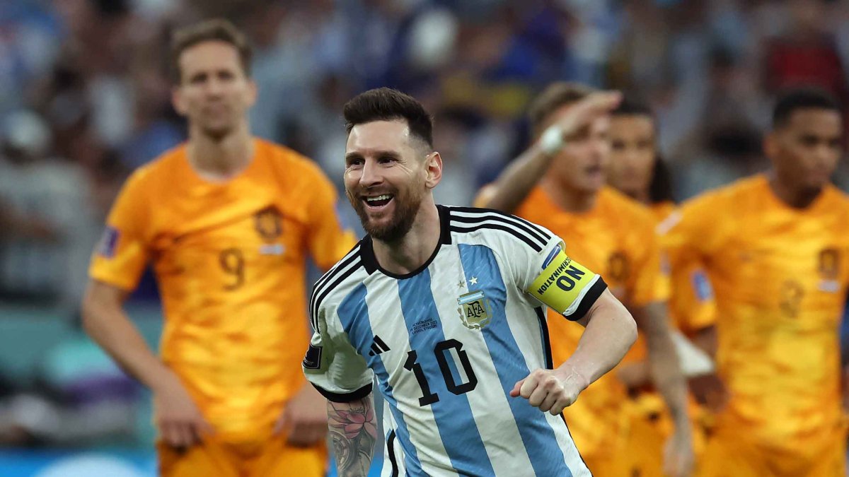Argentina Fan Sports Lionel Messi ‘Topo Gigio' Celebration Tattoo ...
