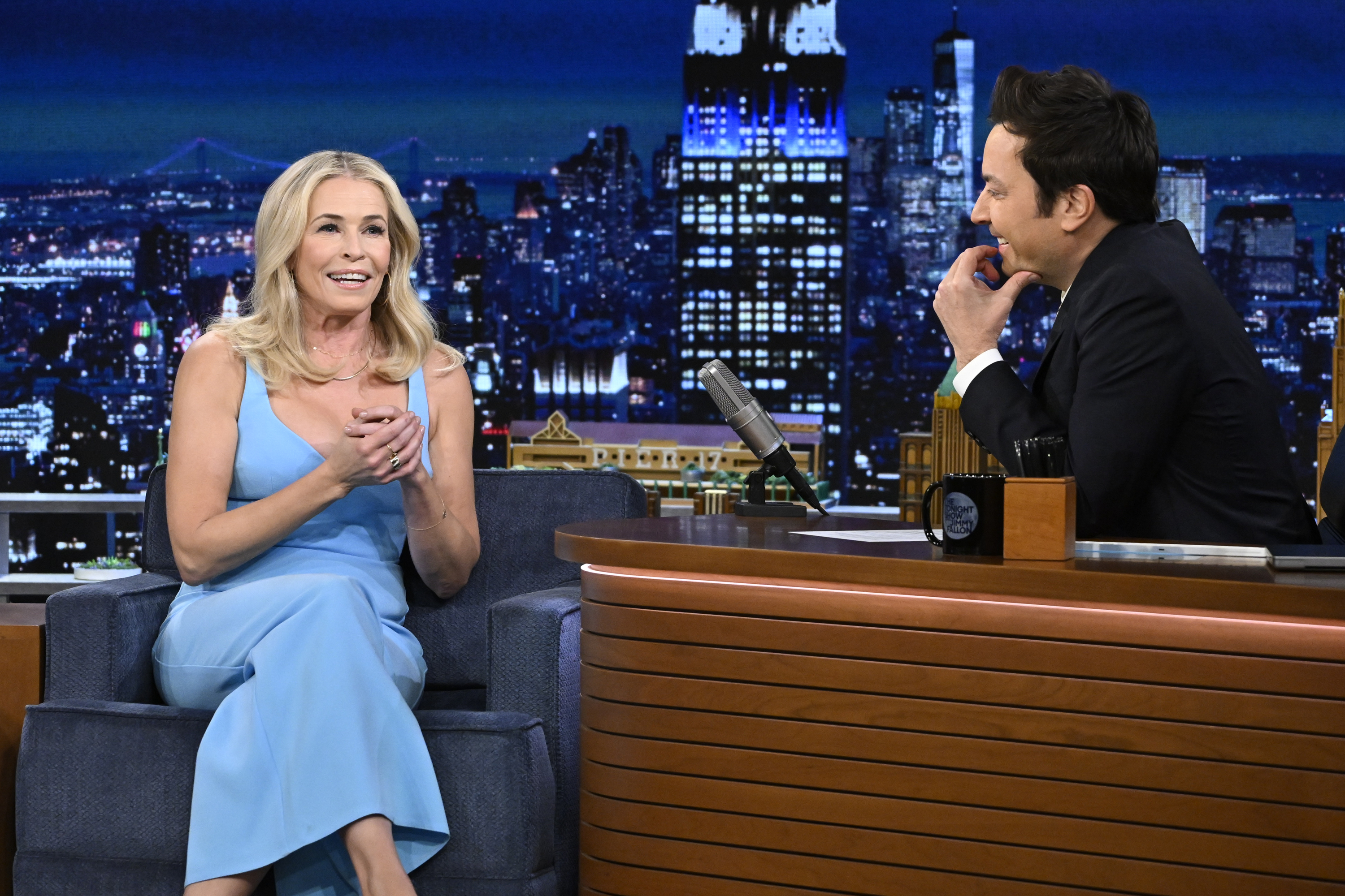 Chelsea Handler Says She Didn’t Know the Sun and Moon Were Two Separate ...