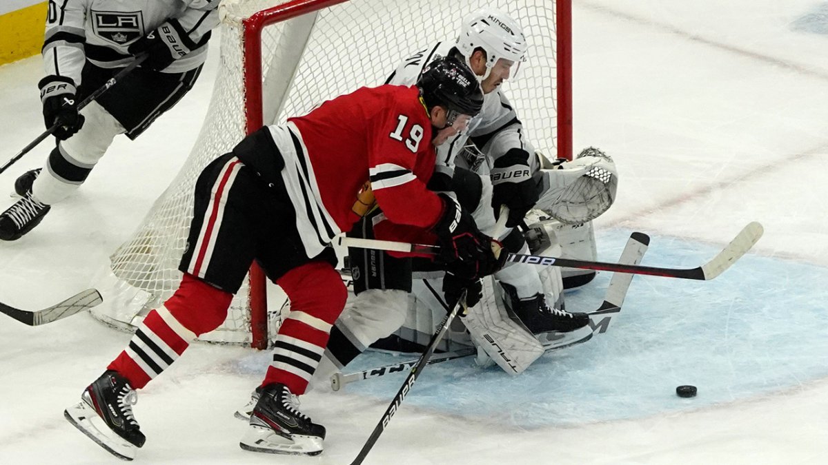 10 Observations: Sleepy Blackhawks Cool Off in Loss to Kings – NBC Chicago