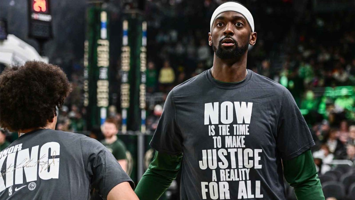 Bucks’ Bobby Portis to Portray Basketball Hall of Famer Earl Lloyd in ...