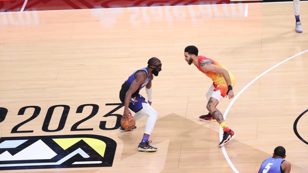 Celtics Duo Tatum, Brown Go 1-On-1 in Awesome All-Star Moment – NBC Chicago