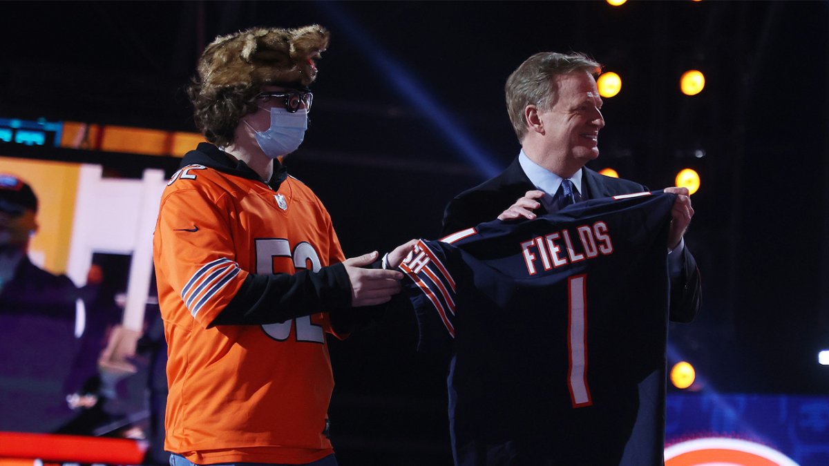 Justin Fields Did Not Think the Bears Would Draft Him in 2021 – NBC Chicago