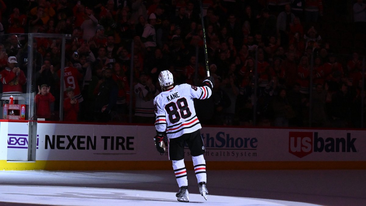 Blackhawks’ Patrick Kane Delivers Vintage Performance as Trade Rumors ...