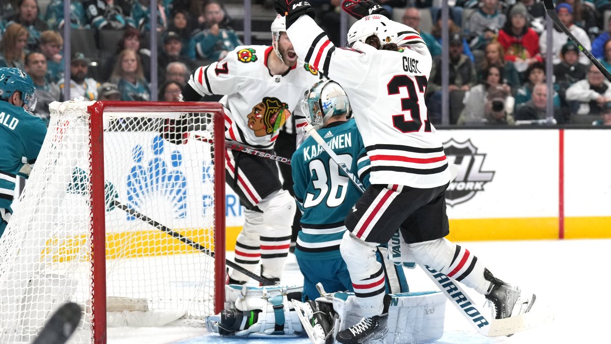 10 Observations: Blackhawks Beat Sharks in SO, Extend Winning Streak to 5 – NBC Chicago