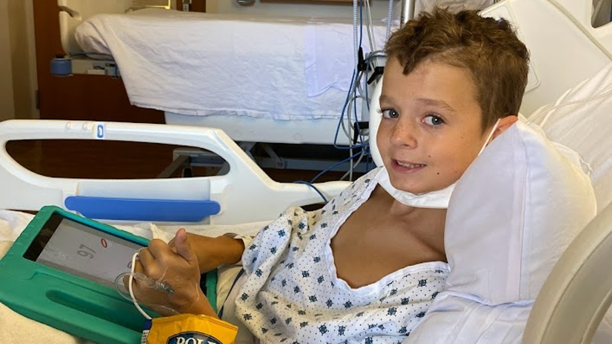 How Local Surgeons Extended an 11-Year-Old Boy’s Leg By More Than an ...