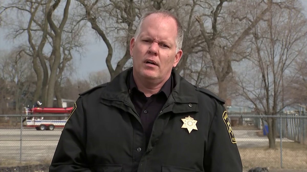 Waukegan Police Pause Search Efforts For Missing 21-year-old US Navy ...