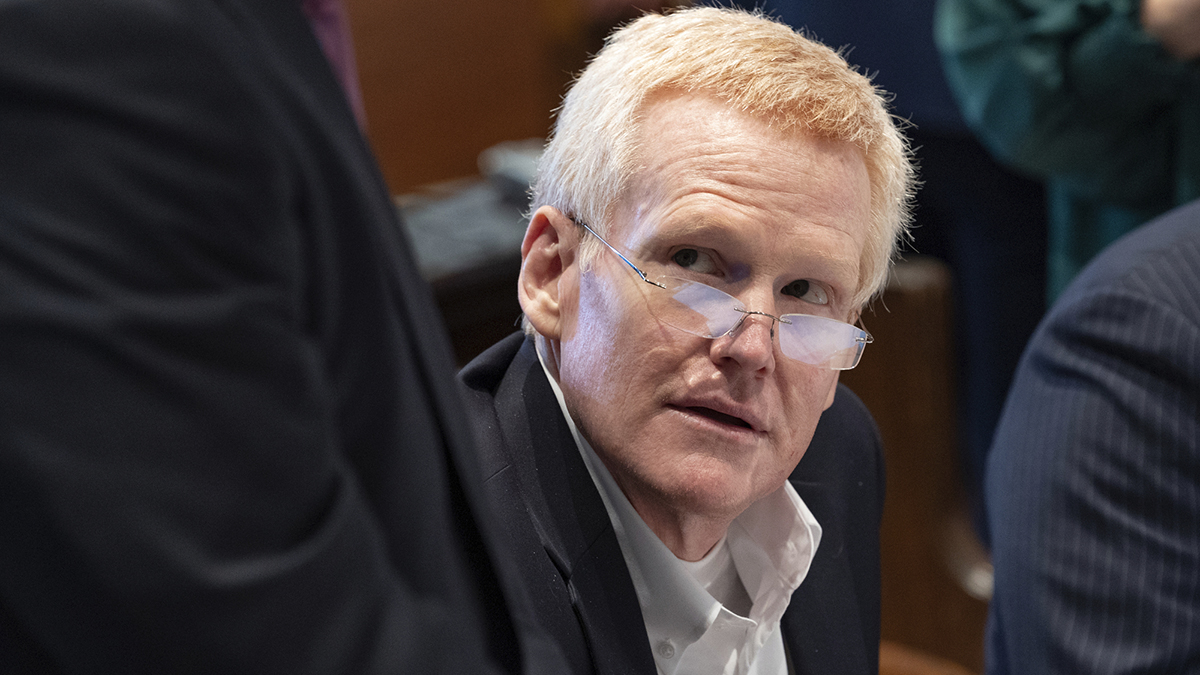 Alex Murdaugh sues clerk tied to overturned conviction – NBC Chicago