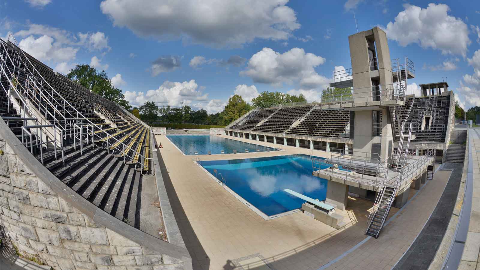Berlin to Let Everyone Go Topless at Public Swimming Pools - TrendRadars