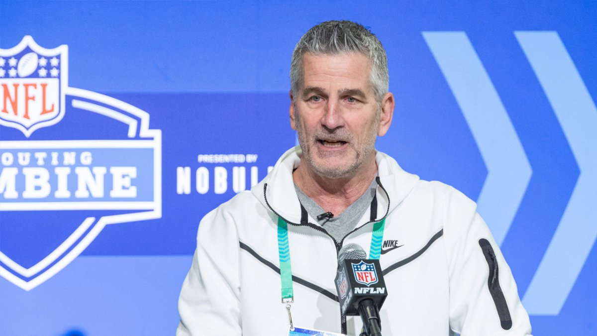 Panthers’ Derek Carr, Bryce Young Decision Could Alter Bears’ Plans ...