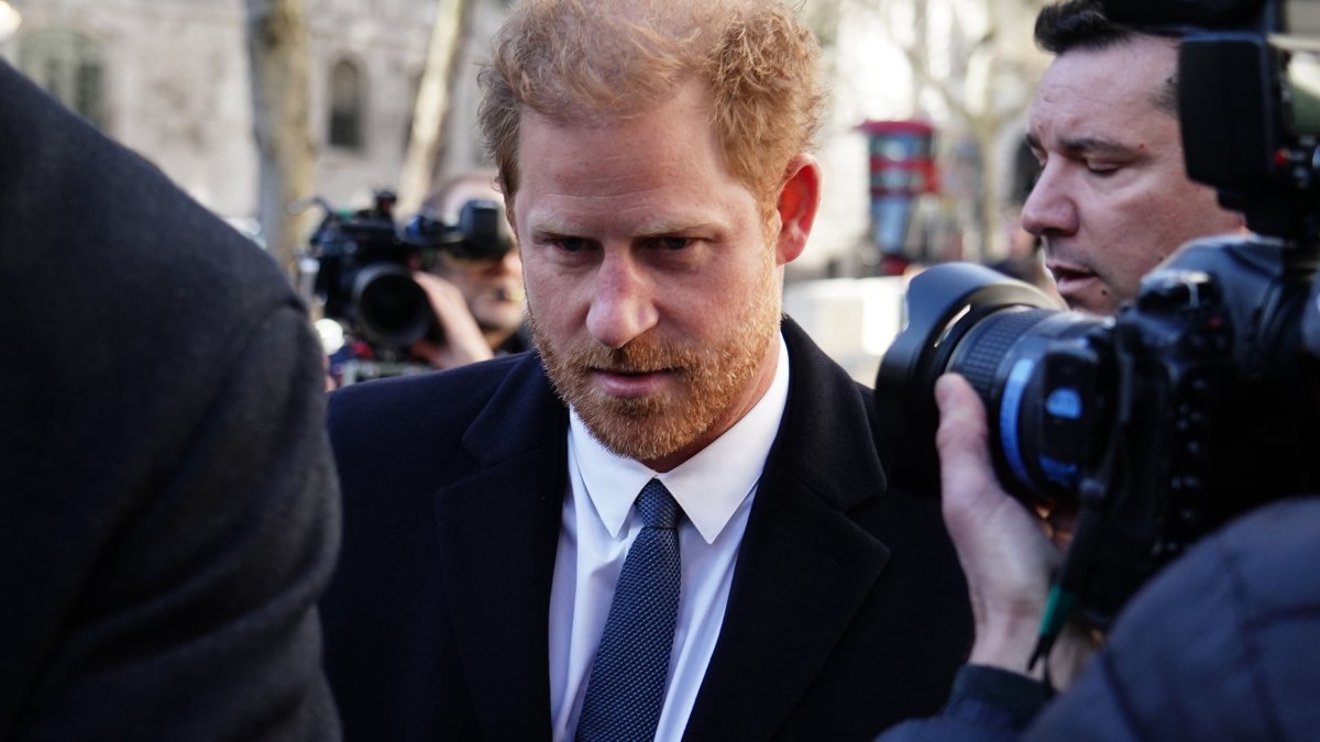 Prince Harry Makes Surprise Court Appearance in London Court – NBC Chicago