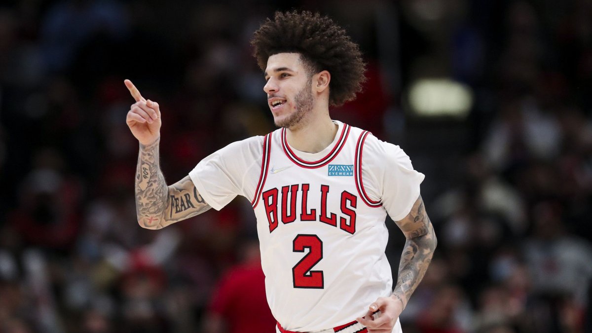 Bulls' Billy Donovan Shows Empathy for Lonzo Ball's Injury Saga ...