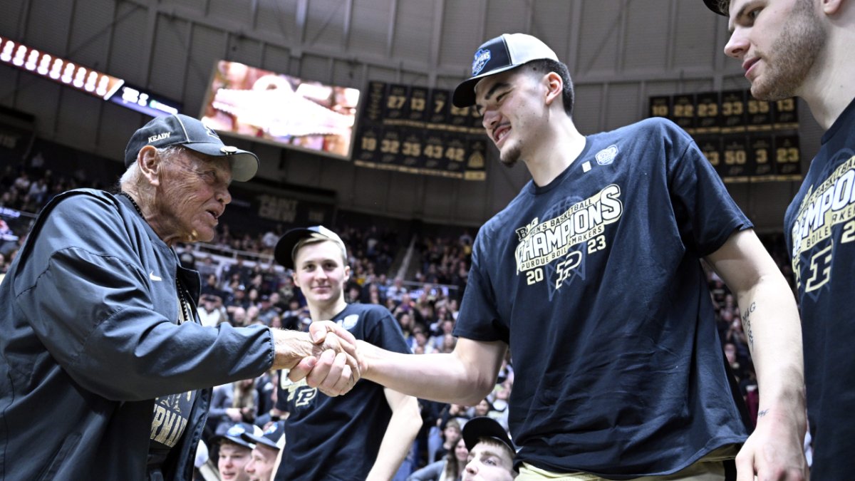 Purdue’s Zach Edey Is AP Big Ten Player of Year; Painter, Collins ...