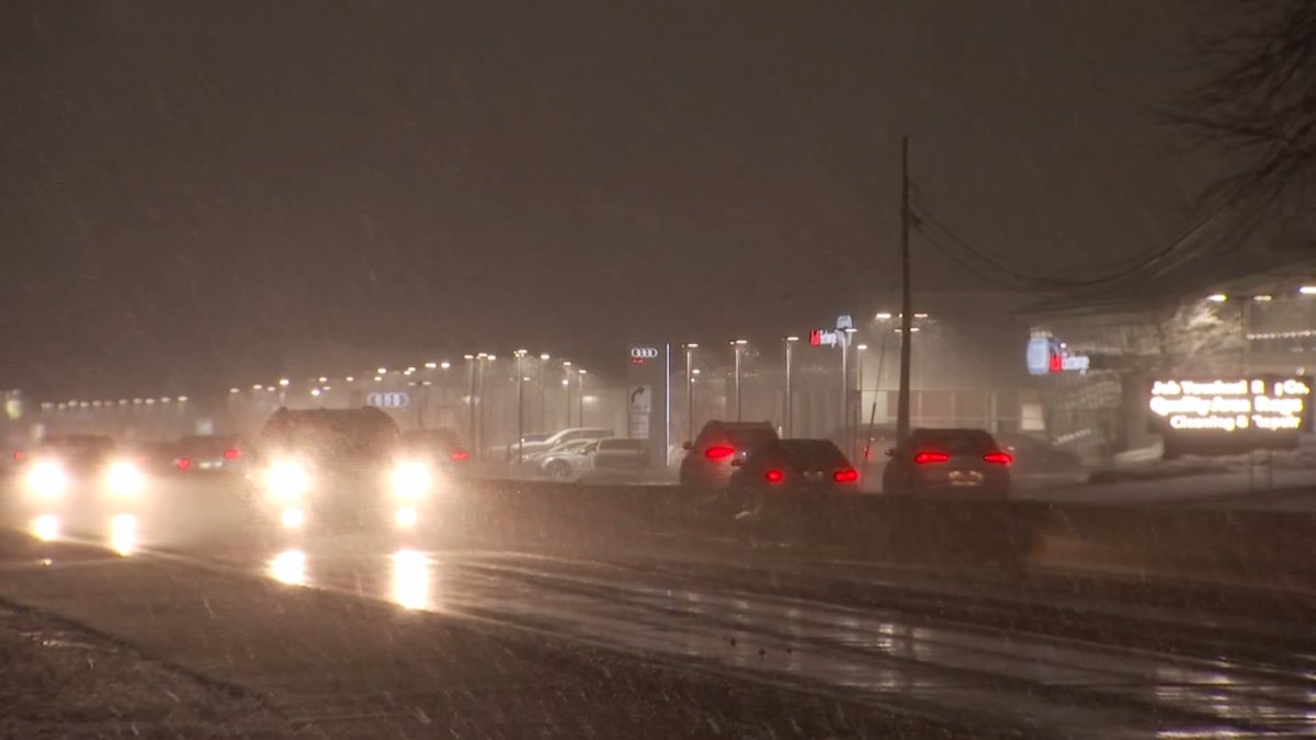 WATCH: Heavy, Quick Snow Falls Across Lake County During Evening ...