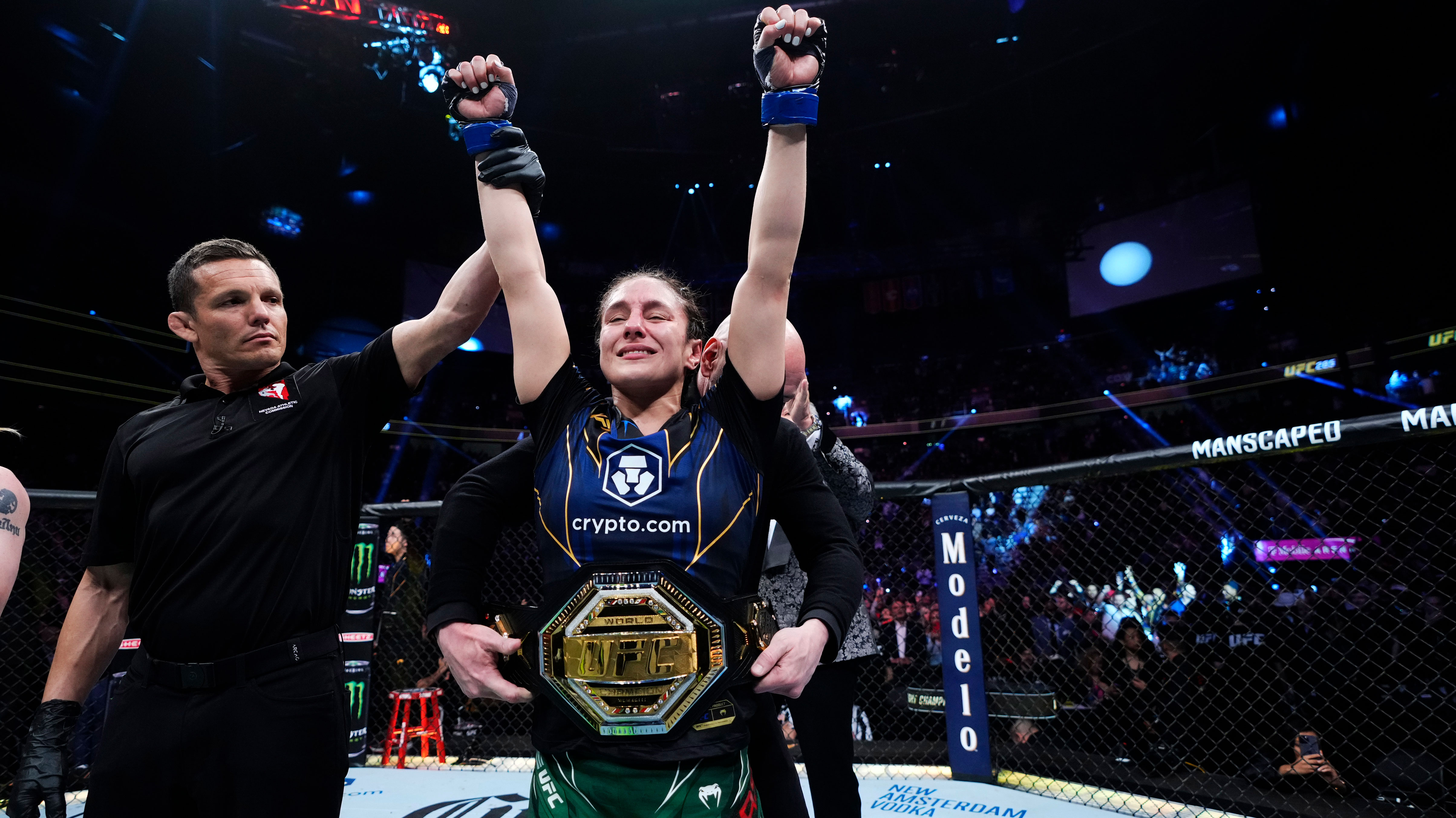 Alexa Grasso Upsets Valentina Shevchenko at UFC 285 Flyweight ...