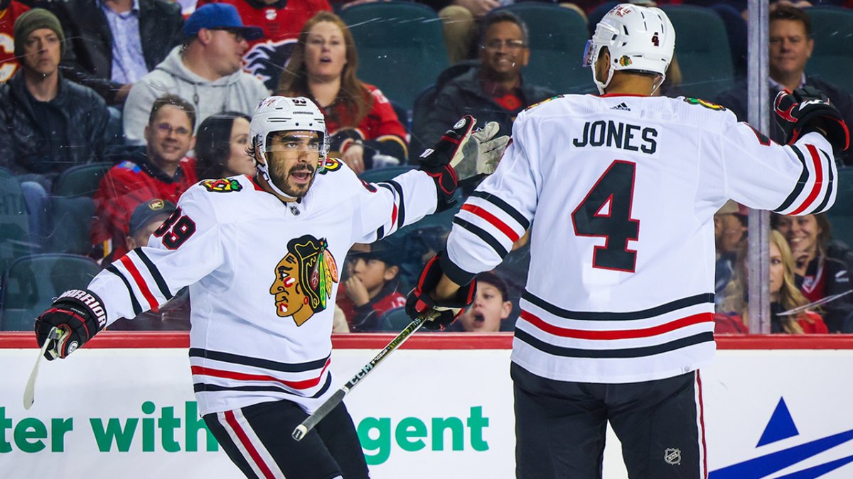 10 Observations: Andreas Athanasiou, Blackhawks End Winless Skid in ...