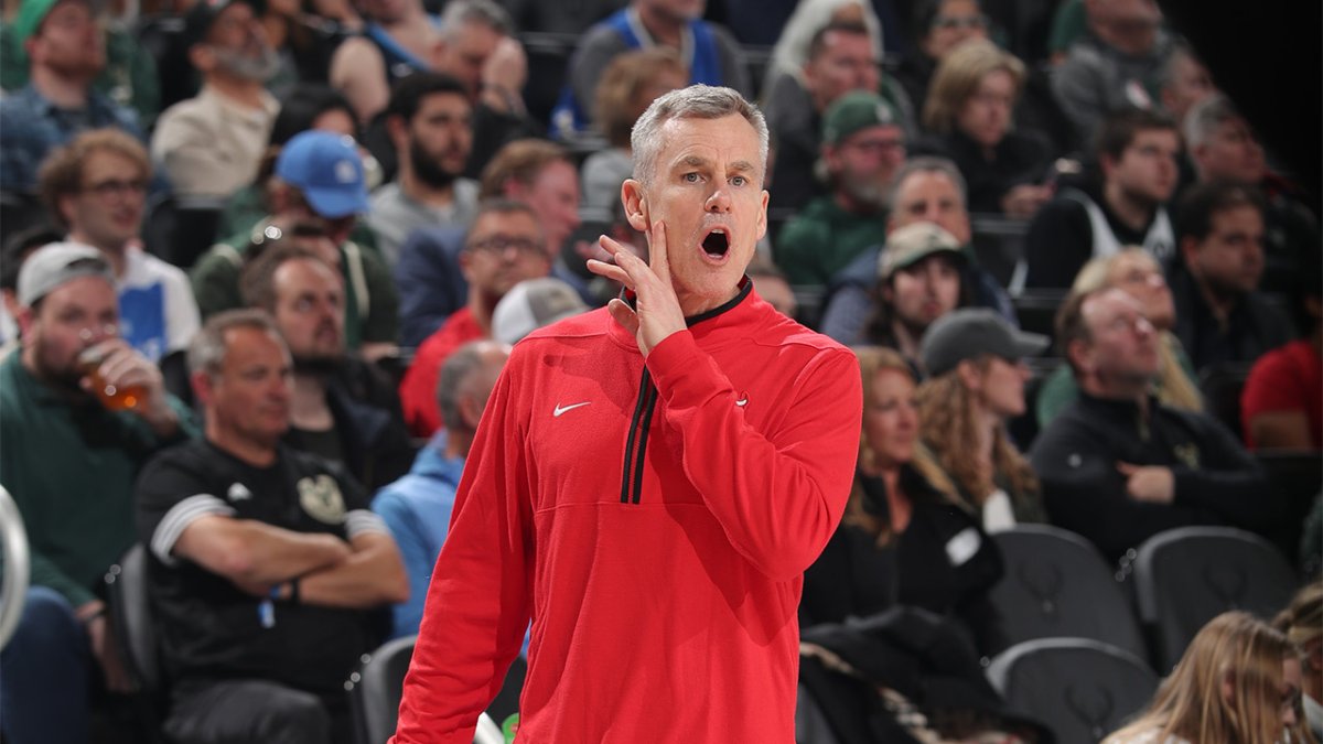 Bulls’ Coach Billy Donovan Hints a Rest Day Looms for Big 3 – NBC Chicago