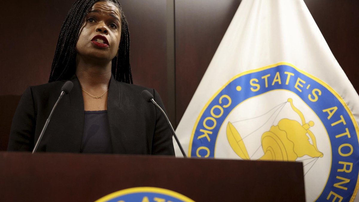 Cook County State’s Attorney Kim Foxx Expected To Announce She Won’t ...