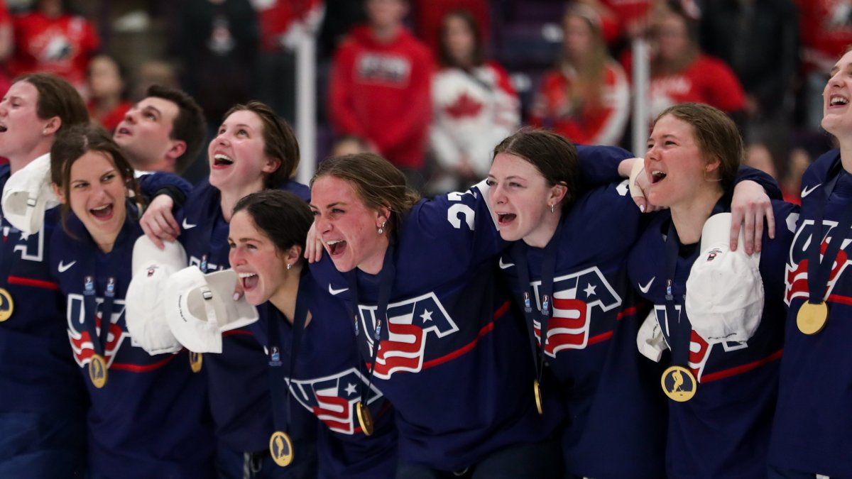 Team USA Wins 2023 Women’s Hockey World Championship Game – NBC Chicago