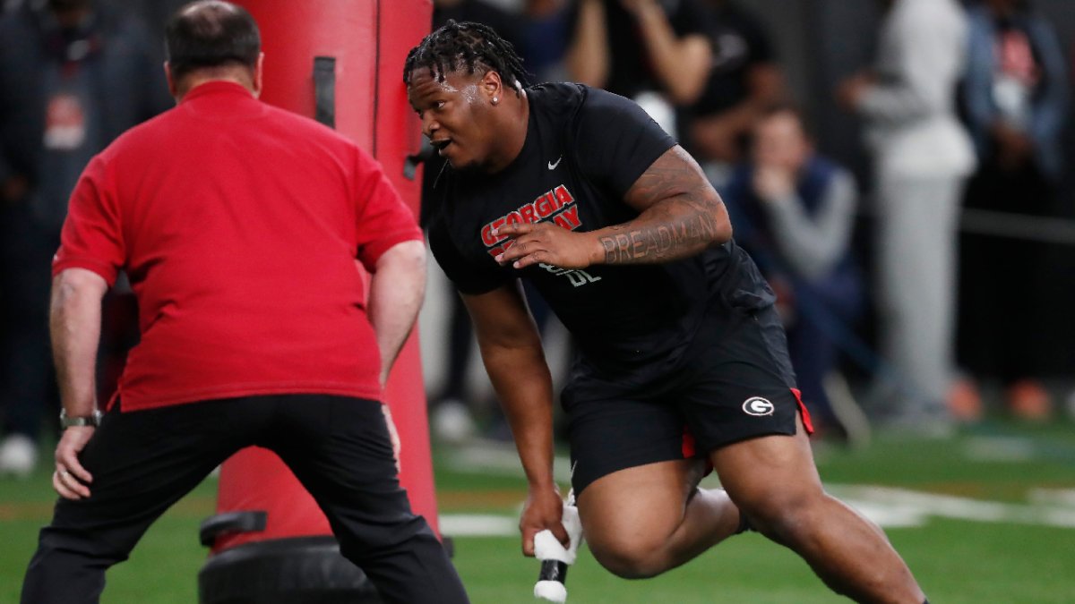 Bears Select Georgia’s Jalen Carter in Latest NFL.com Mock Draft – NBC ...