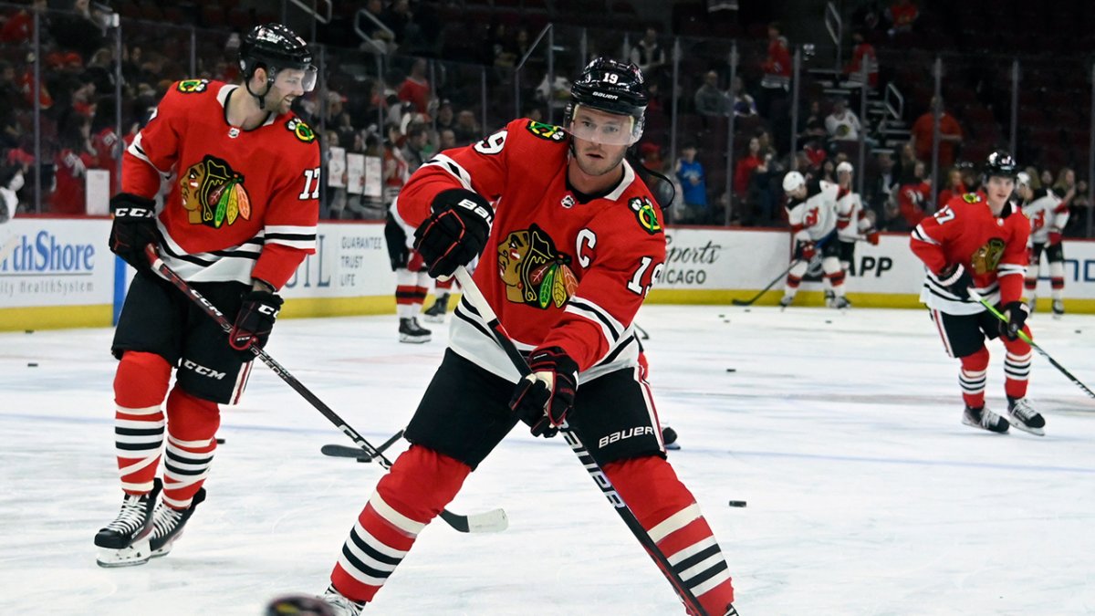 Podcast: Jonathan Toews Makes Early Return, IceHogs Fighting for ...