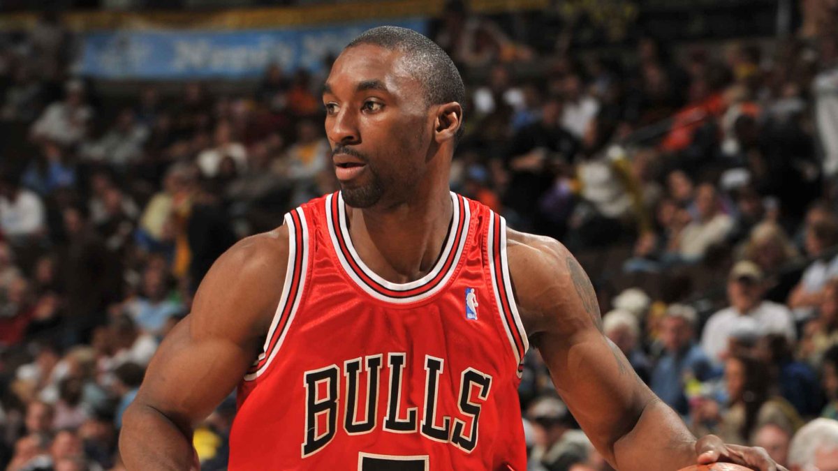 Former Bulls Player Ben Gordon Arrested on Weapons Charge in ...