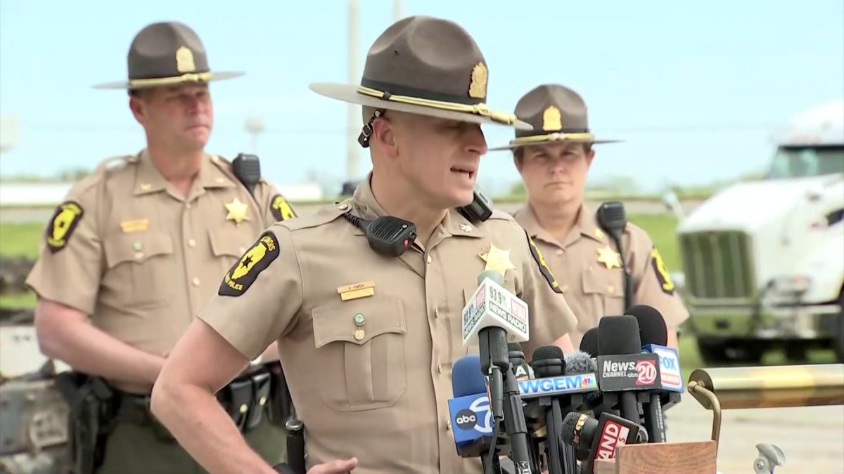 What Responders Saw When They Arrived on The Scene of The Illinois Dust ...
