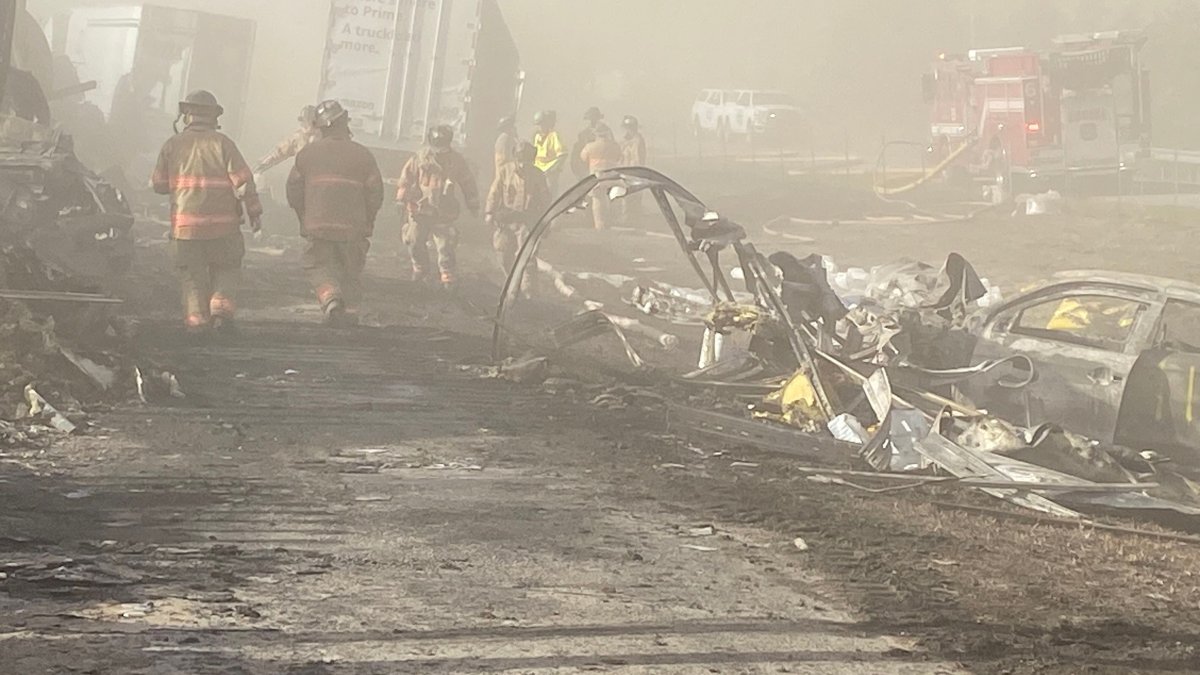 What We Know After I-55 Dust Storm Ends in Deadly, 70-Car Pile Up – NBC ...