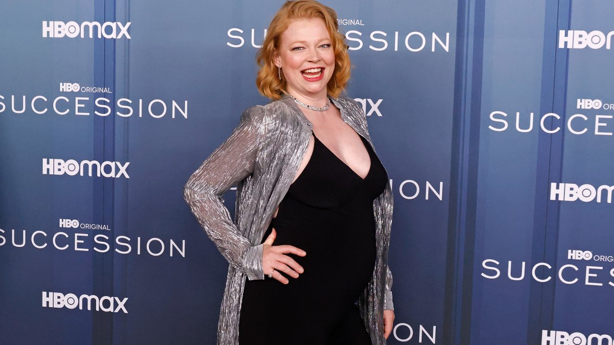 ‘Succession’ Star Sarah Snook Welcomes Baby – NBC Chicago