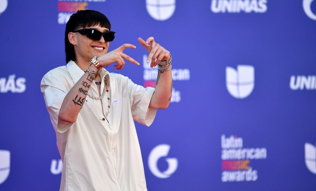 Who's Peso Pluma? What To Know About The Mexican Singer Making History ...