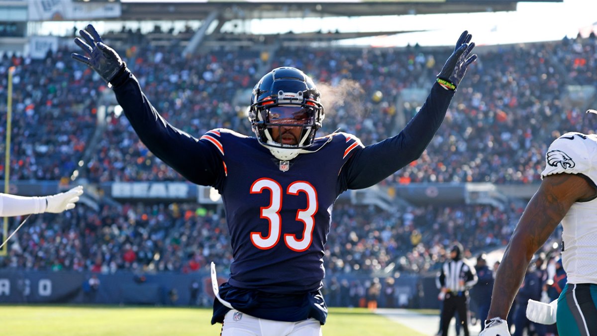 Jaylon Johnson dishes on Bears contract negotiations, Diggs deal – NBC ...