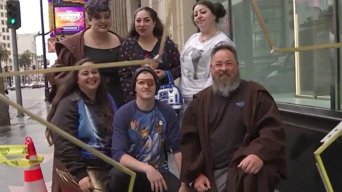 Fans Became Driving Force Behind Carrie Fisher’s Walk of Fame Star ...