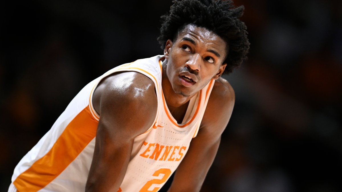 Bulls introduce second-round pick Justin Phillips – NBC Chicago