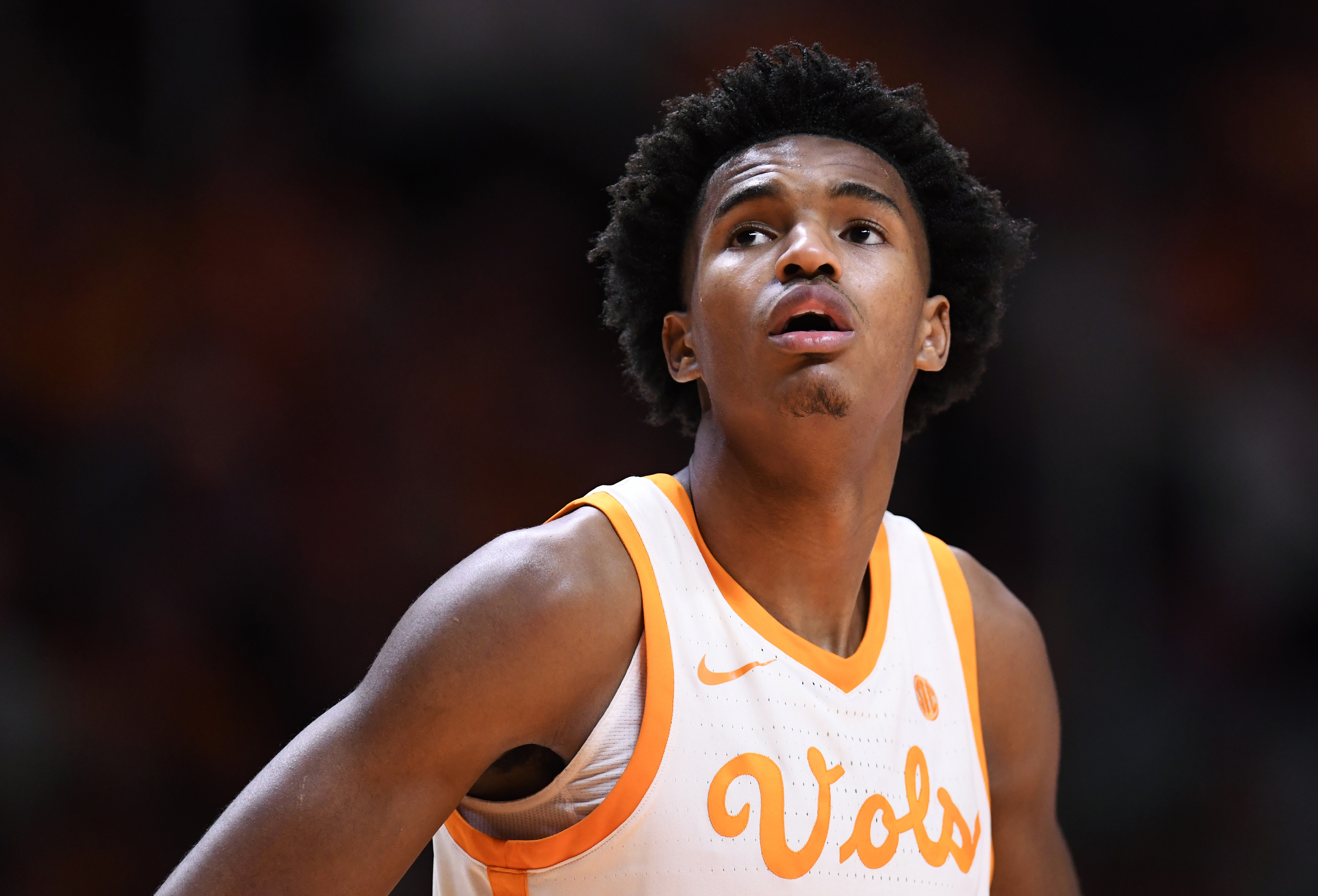 Volunteers hype up Bulls’ draft pick Julian Phillips – NBC Chicago