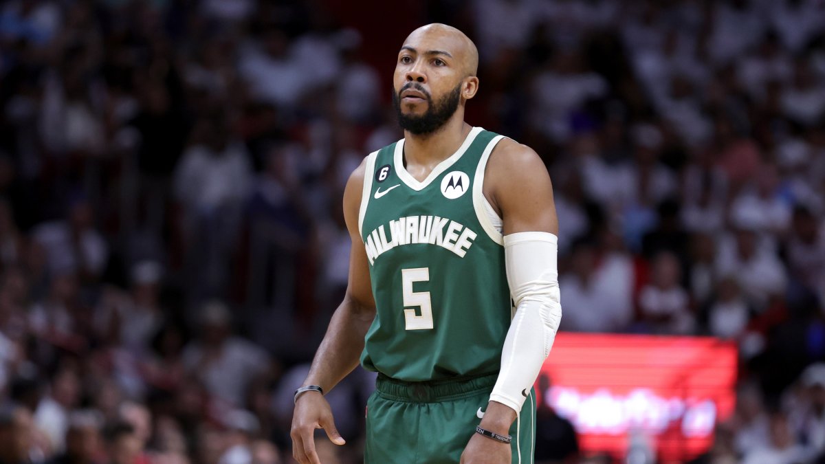 Bulls sign Jevon Carter to a three-year deal – NBC Chicago Bulls sign Jevon Carter to a three-year deal – NBC Chicago