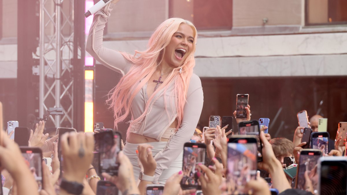 Karol G breaks attendance record at NBC’s Today Show perfomance – NBC ...