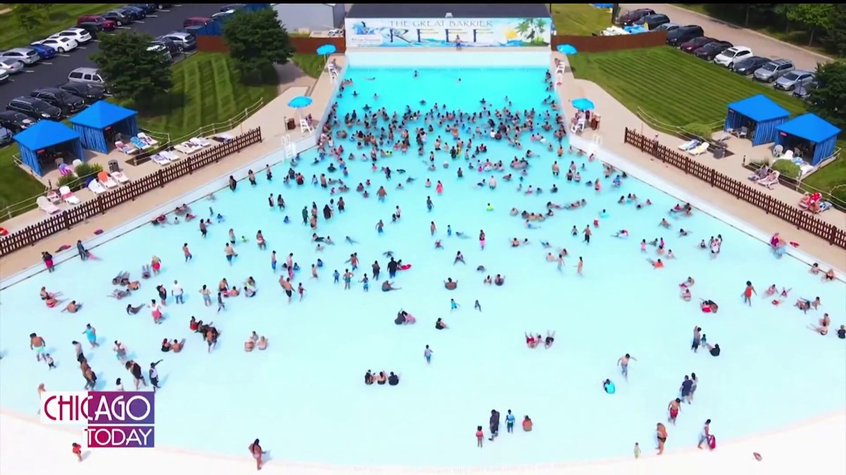 Largest waterpark in Illinois, Raging Waves, offers perfect summer ...