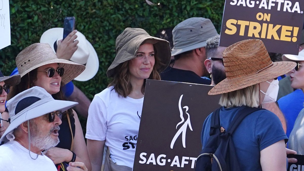 Mandy Moore joins SAG-AFTRA, says she got “tiny” checks for “This Is Us ...
