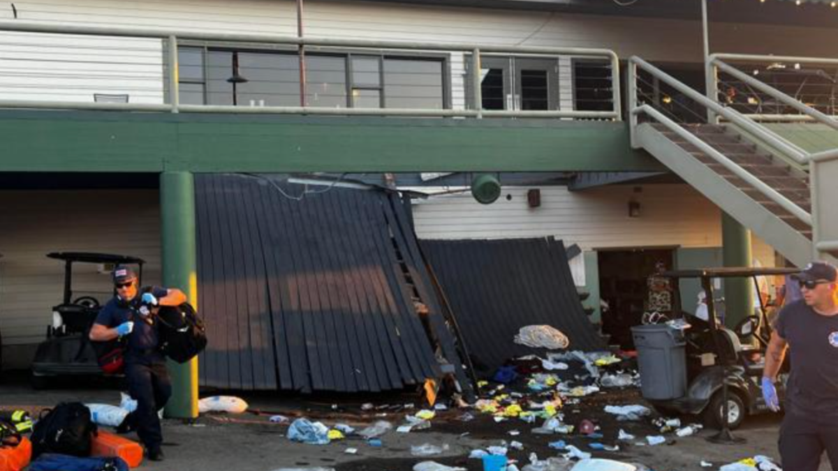Deck collapse at Montana’s Briarwood Country Club leaves dozens injured ...