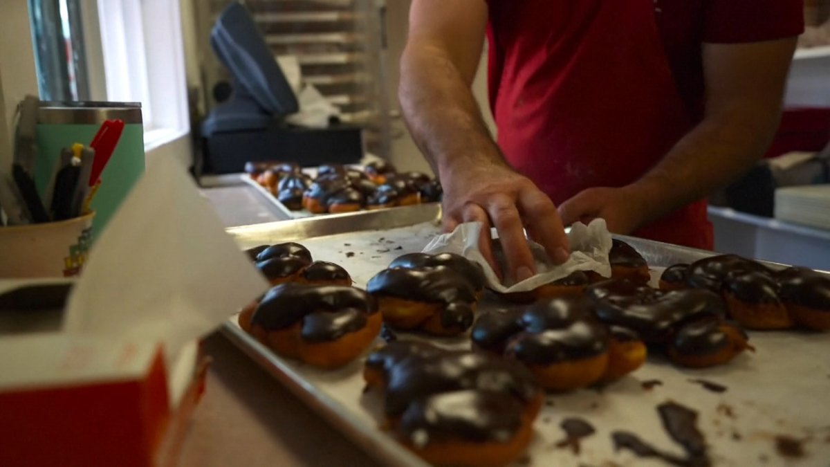 This Midwest donut shop claims to have the world’s best donuts – NBC ...