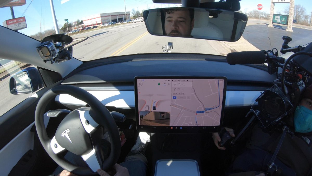 Tesla Autopilot safety probe by federal vehicle regulators nears ...