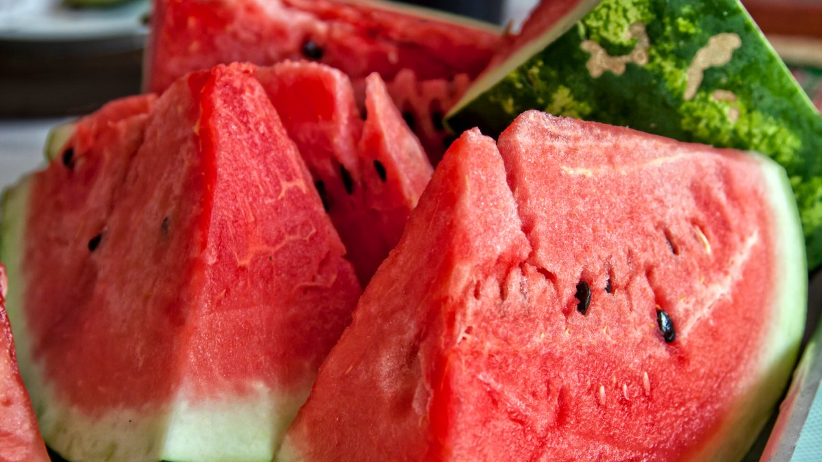 Why are watermelons exploding or foaming? – NBC Connecticut