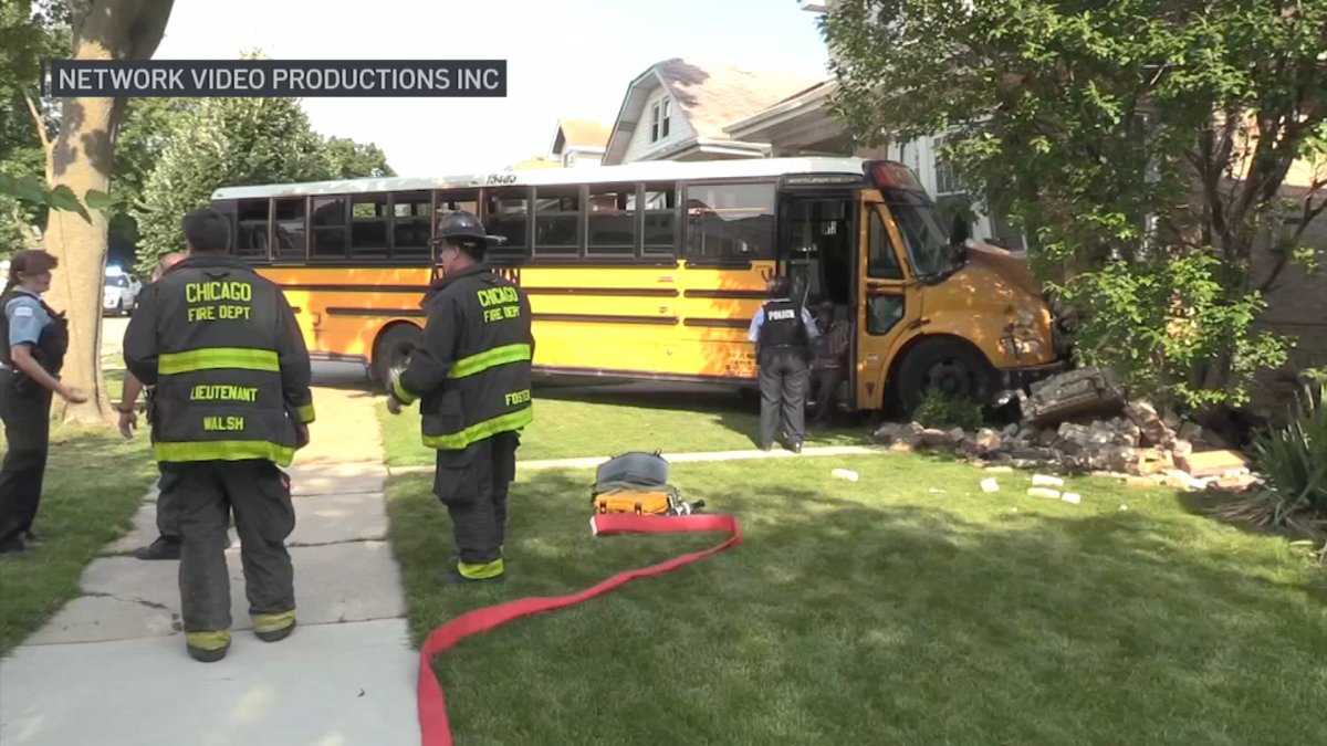 School bus plows into Chicago home, leaving at least 1 injured – NBC ...