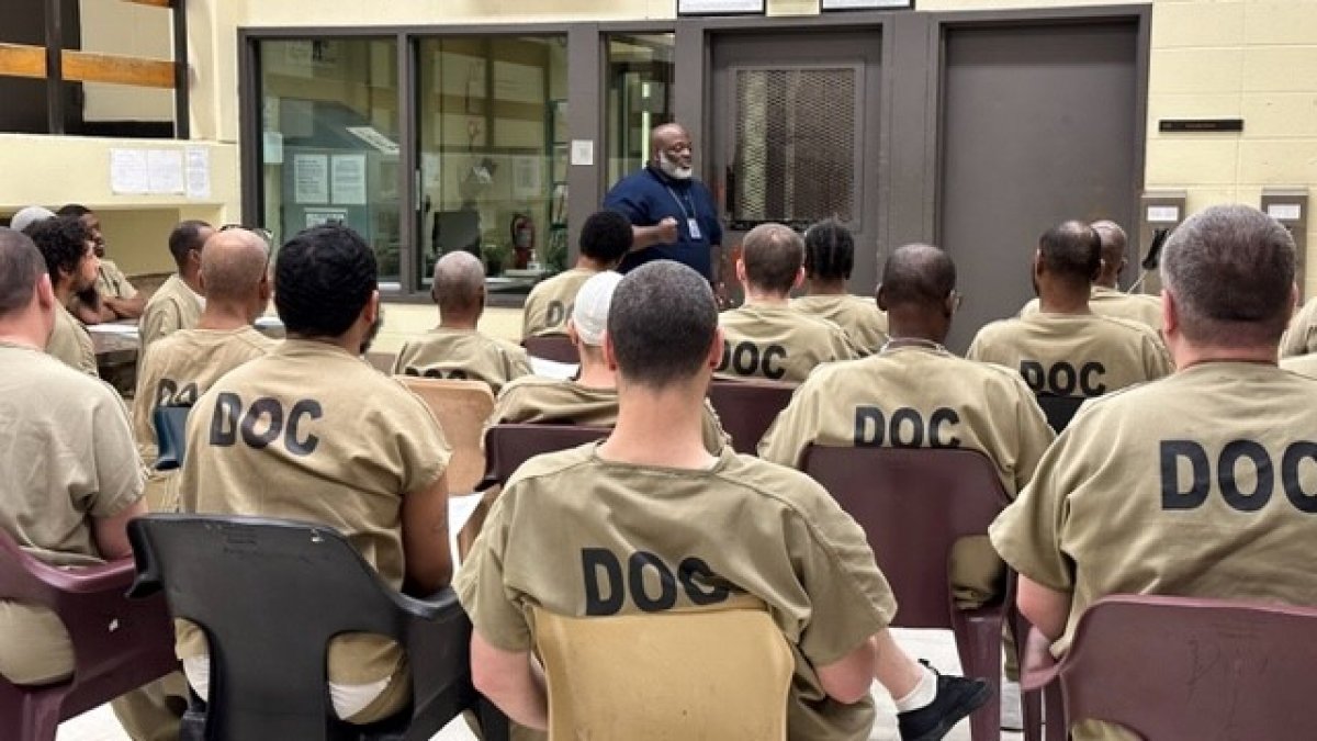 Cook County Jail takes ‘SMART’ approach to addiction – NBC Chicago