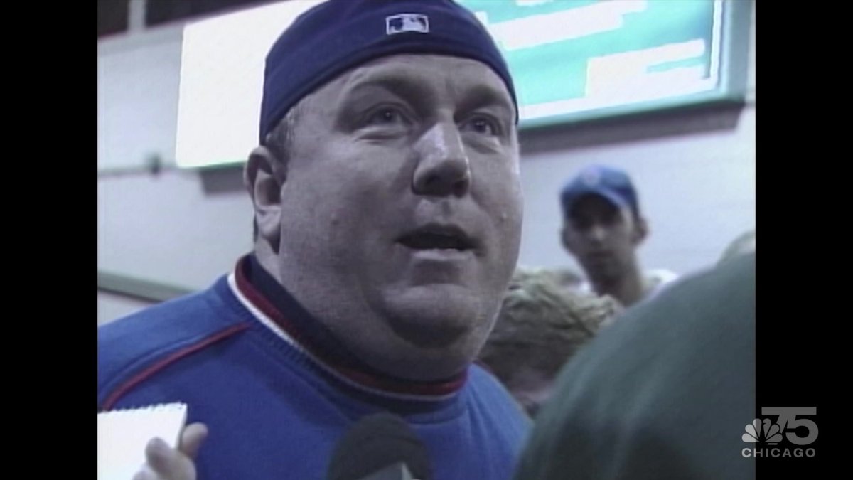 2003: Fan interference on foul fly ball costs Moisés Alou the catch in ... 2003: Fan interference on foul fly ball costs Moisés Alou the catch in ...